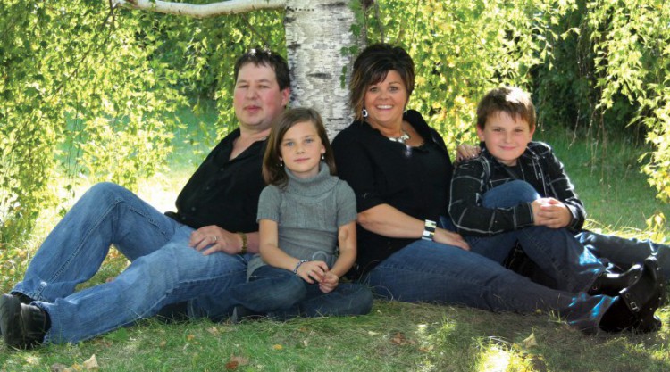 John-&-Wanda-Kiefer-family-2011-Page-003 - Abilities Canada - Abilities ...